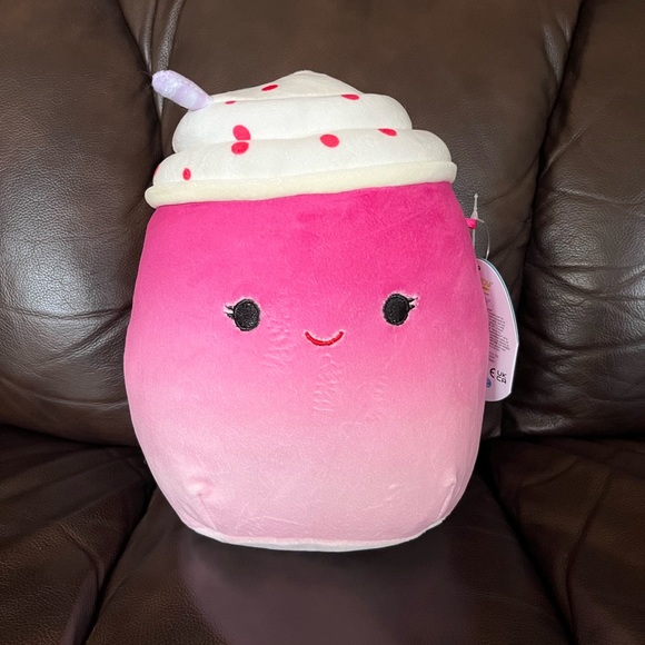 Kellytoy | Toys | Nwt Kellytoy Squishmallows Cinnamon The Frozen ...